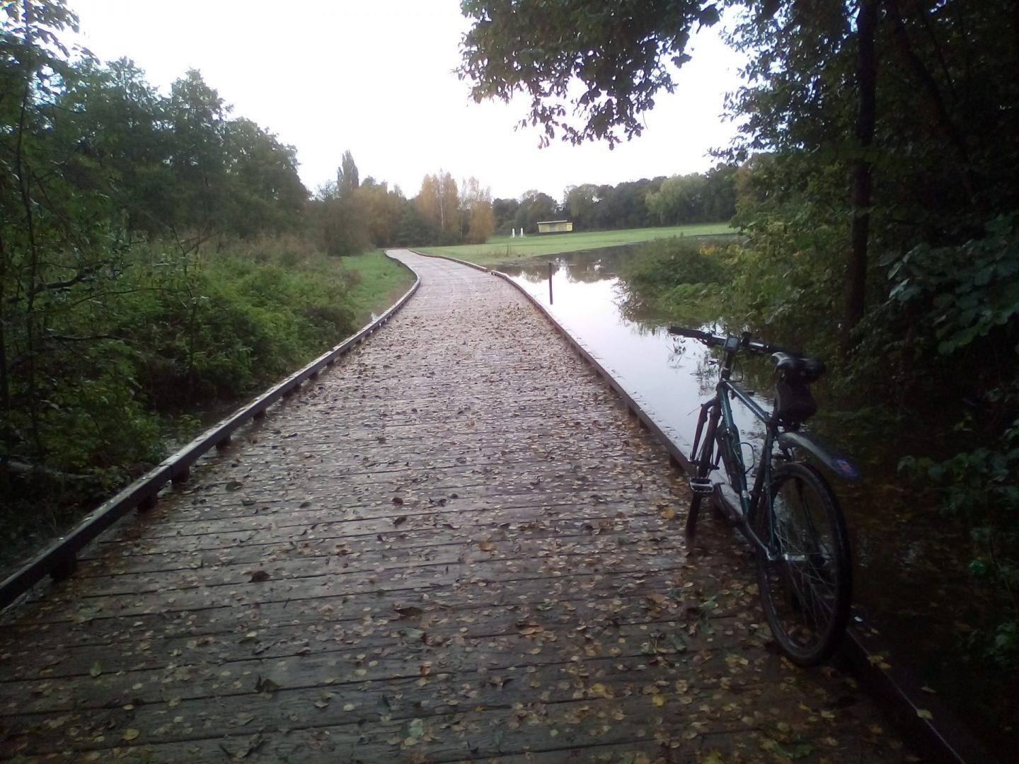 Darley Abbey Multi-user Path already well used - Derby Cycling Group